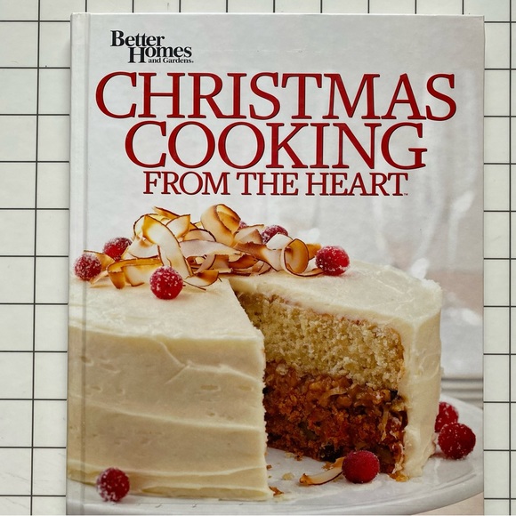 Betty Crocker | Kitchen | Betty Crocker 2 Hardcover Cookbooks Christmas ...